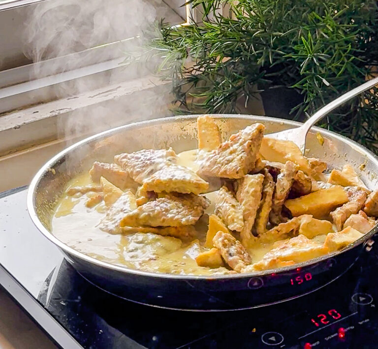 Terik Tahu Tempe (Tofu and Tempeh Stew in Coconut Milk) - The Plated Scene
